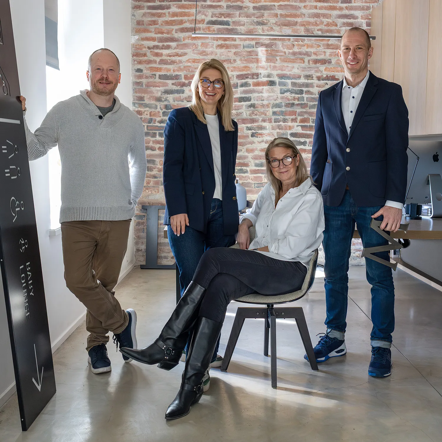 Visual Partner - Contact